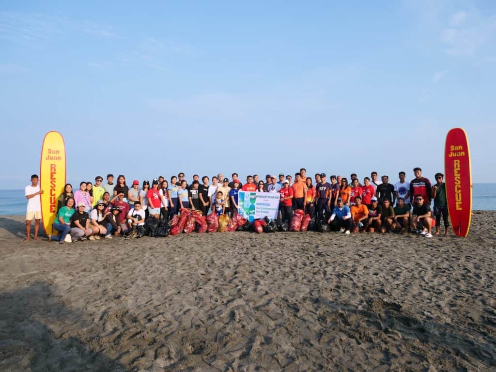 How to Plan a Volunteer Beach Cleanup: A Step-by-Step Guide - Oceanic ...